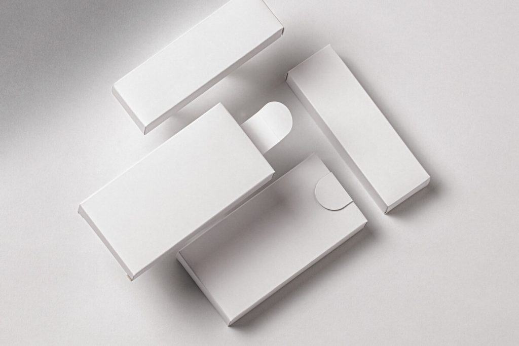 Free Products Branding Boxes Mockup - PacageMockup