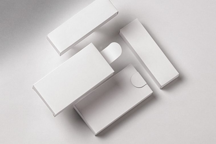 Free Products Branding Boxes Mockup - PacageMockup