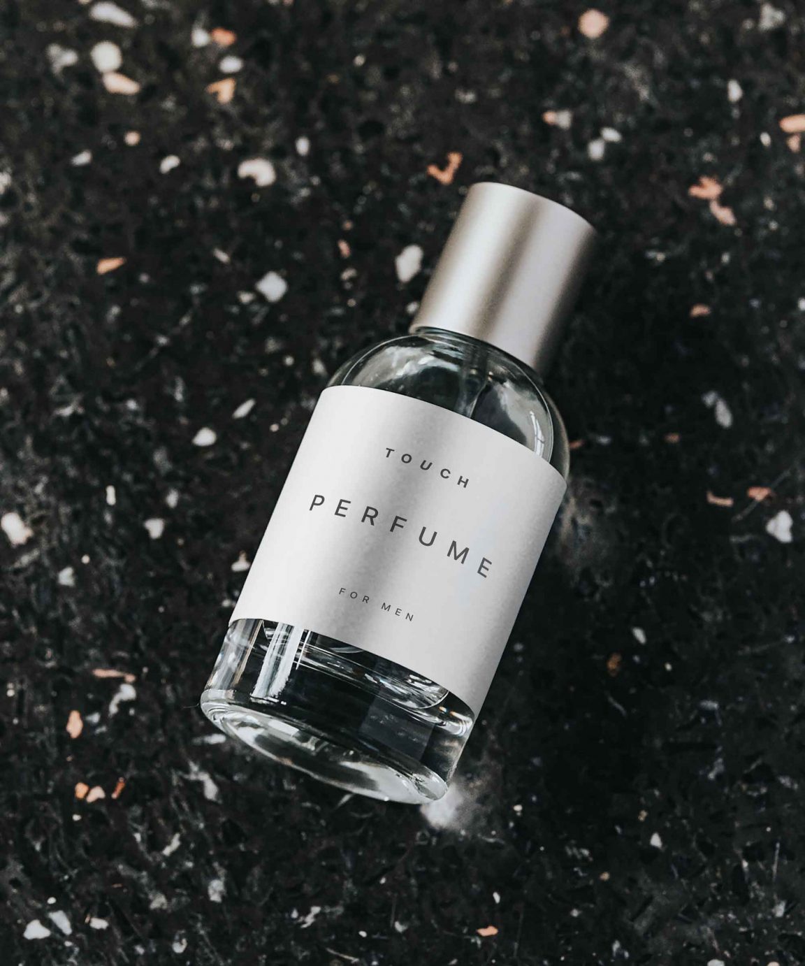 Free Small Perfume Bottle Mockup - PacageMockup